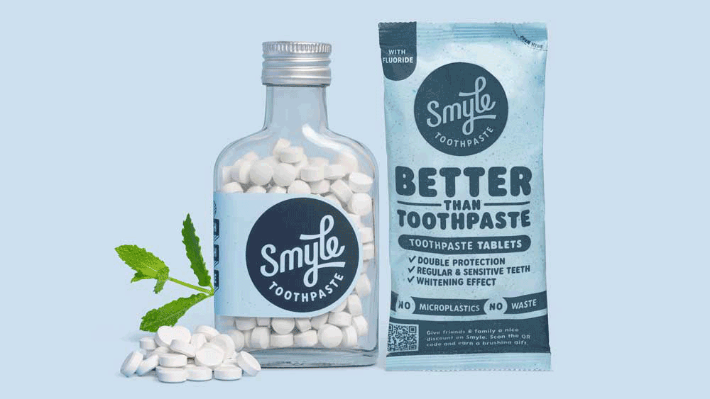 BEST TOOTHPASTE WITH FLUORIDE: HOW TO CHOOSE THE BEST ONE FOR YOU - Smyle
